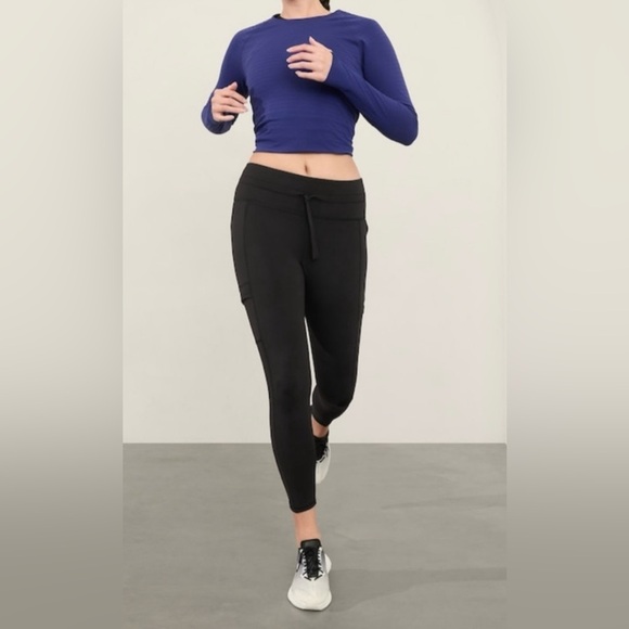 Athleta | Pants & Jumpsuits | Athleta Rainier High Rise Cargo Legging L ...